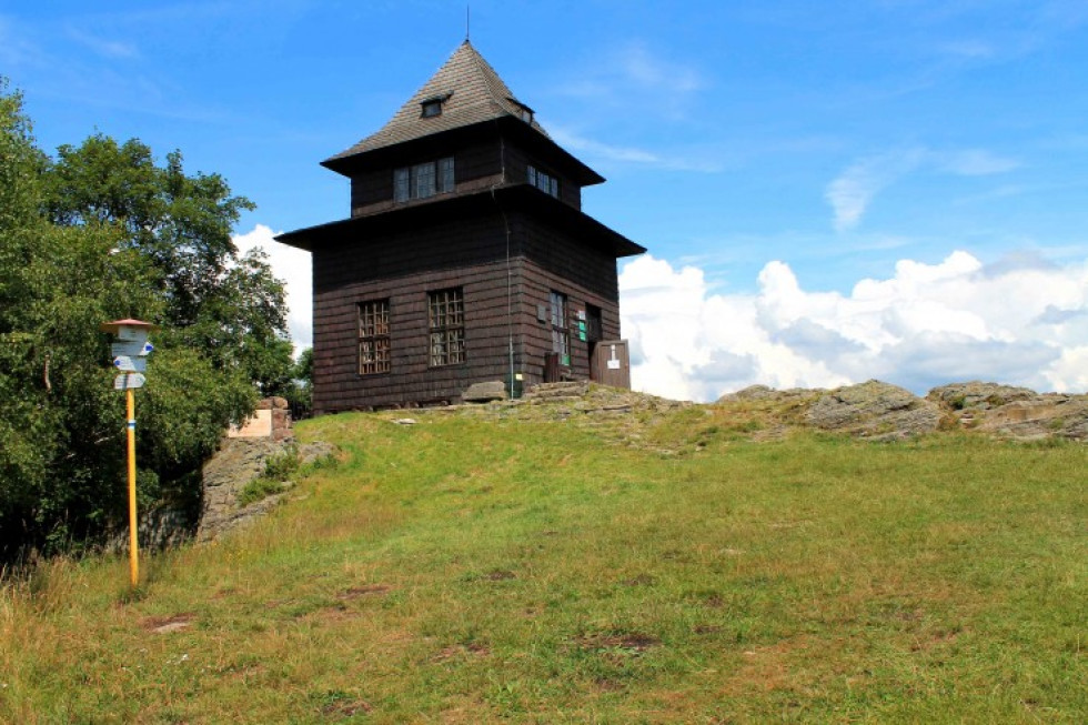 Výber: Sitno – osem najkrajších túr do kolísky slovenskej turistiky ...